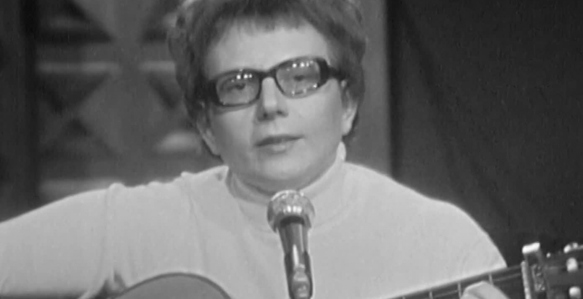 1972 : Soeur Sourire interprète "Dominique" | INA