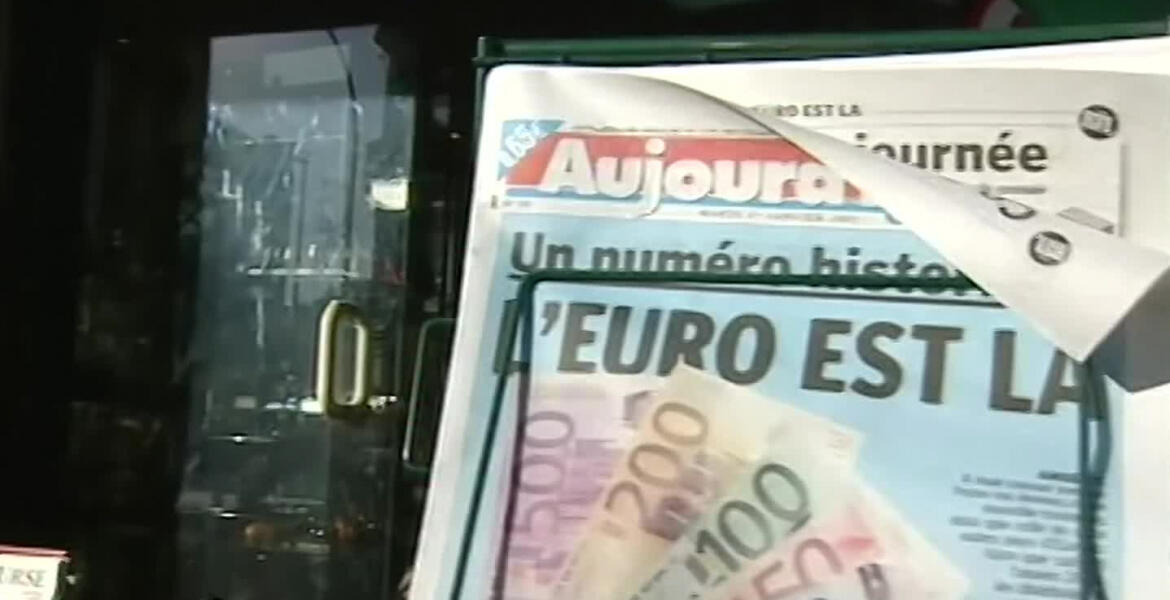1er janvier 2002 : les débuts de l'euro en douceur | INA