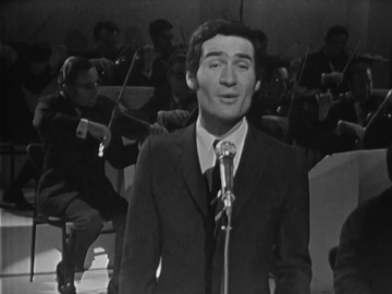 Pascal Danel chante «Les neiges du Kilimandjaro» | INA