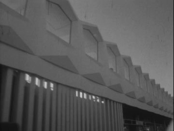 Présentation du centre commercial CAP3000 | INA