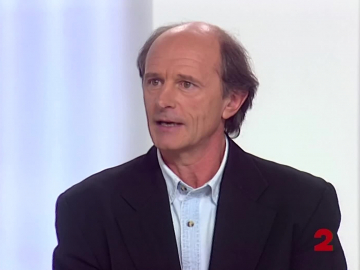 Avec Jean-Louis Étienne, l'explorateur qui relève les défis | INA