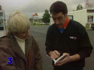 Monsieur Naturel, le pompiste le plus aimable de France en 1966 | INA