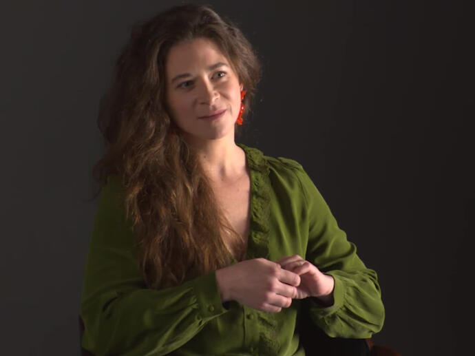 «adn», l'émission de l'INA, avec Emma Becker | INA