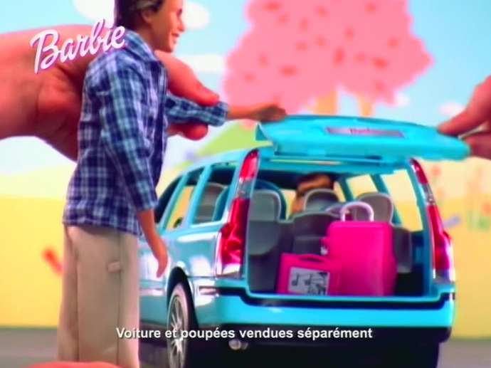 Barbie la famille du bonheur : Volvo + nursery | INA