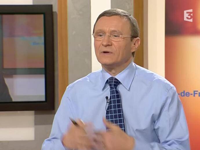 Nicolas Bay se démarque du FN | INA