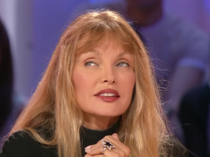 La vie sentimentale de Arielle Dombasle | INA