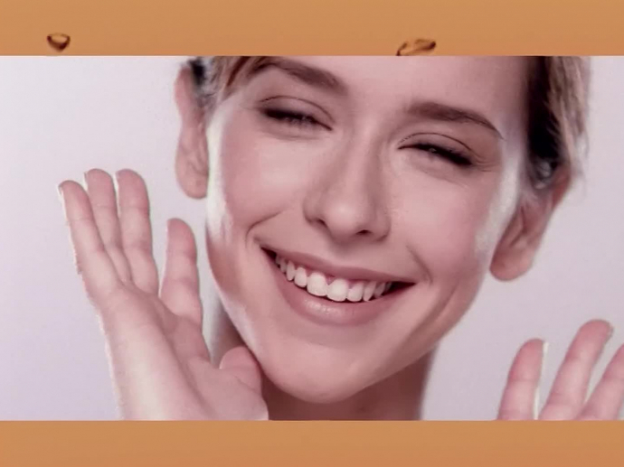 Clear pore wash Neutrogéna : Jennifer + tag clear pore mousse | INA