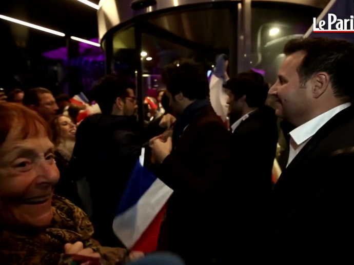 Eurovision : les fans français ovationnent Amir | INA