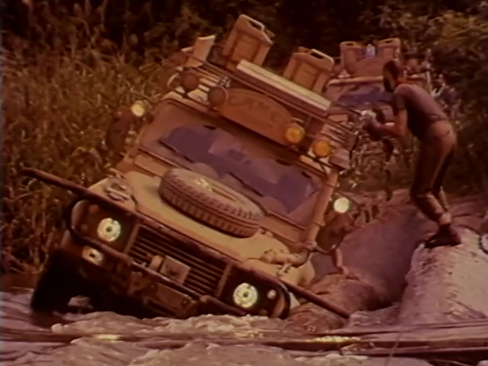 CAMEL TROPHY : RAID RALLYE VOITURE | INA