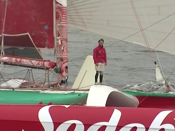 Thomas Coville a battu le record de la traversée de l'Atlantique nord ...