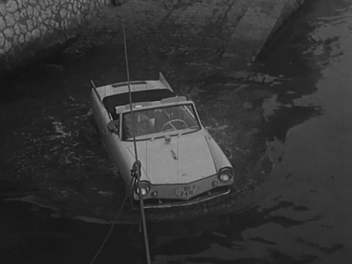 Démonstration de l'Amphi Car à Paris | INA