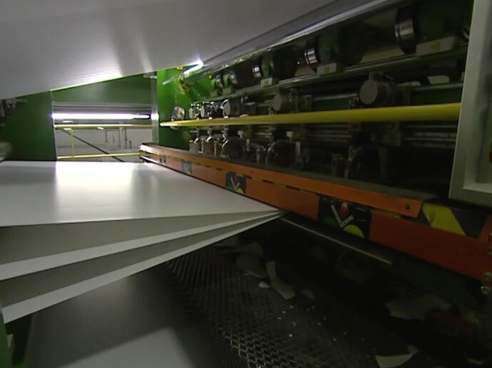 Papeteries de Condat : un exemple de réussite économique | INA