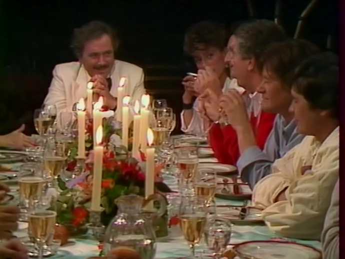 Jean Roucas et Stéphane Collaro à propos du Bébête show | INA