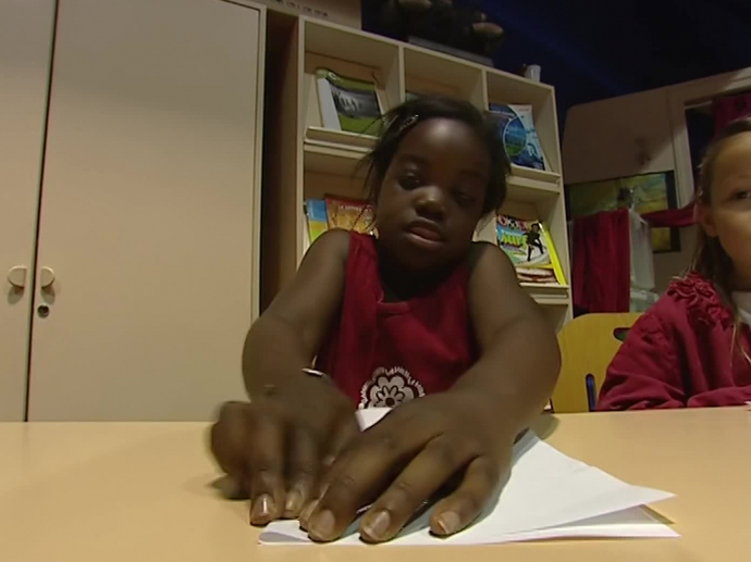 Science en fête : le cirque pour apprendre la science | INA