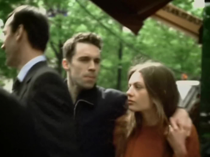 Adia : Passants version 20 secondes | INA