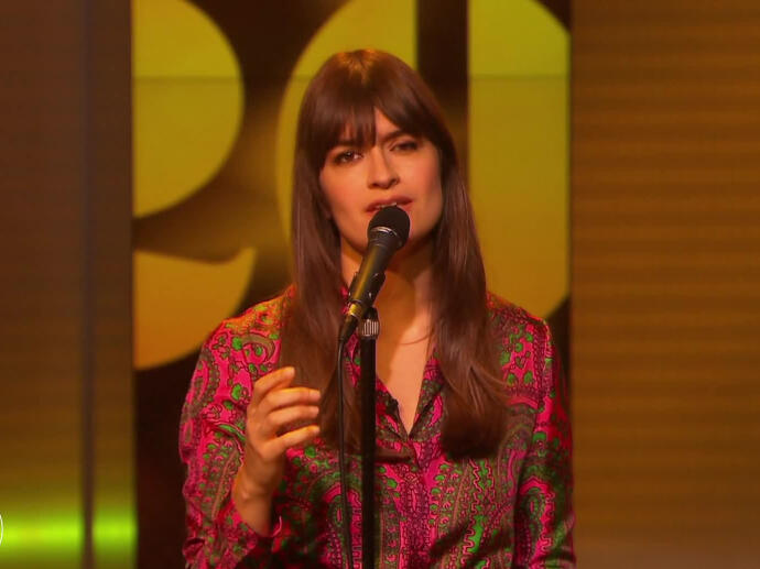 Clara Luciani "Le reste" | INA