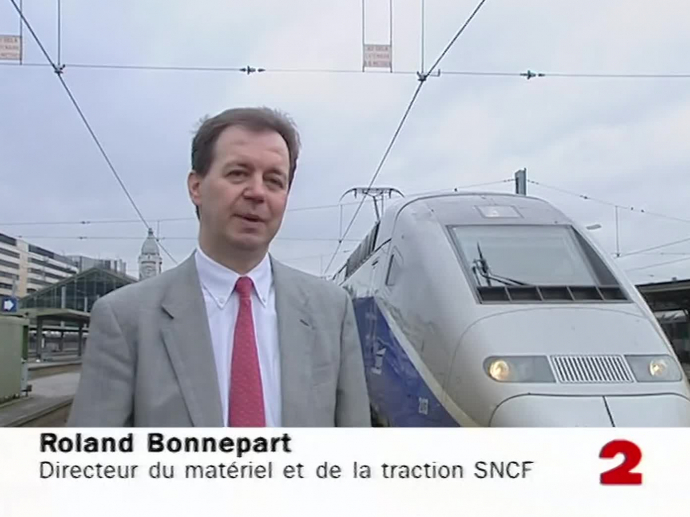 TRAIN PENDULAIRE | INA