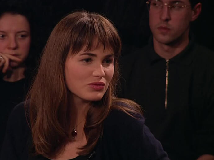 Judith Godrèche à propos de l'héroïne de son roman "Point de côté" | INA