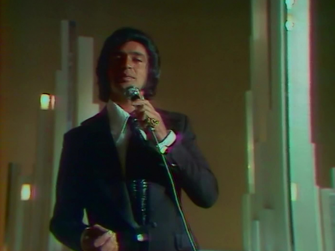 Engelbert Humperdinck "Love is all" | INA