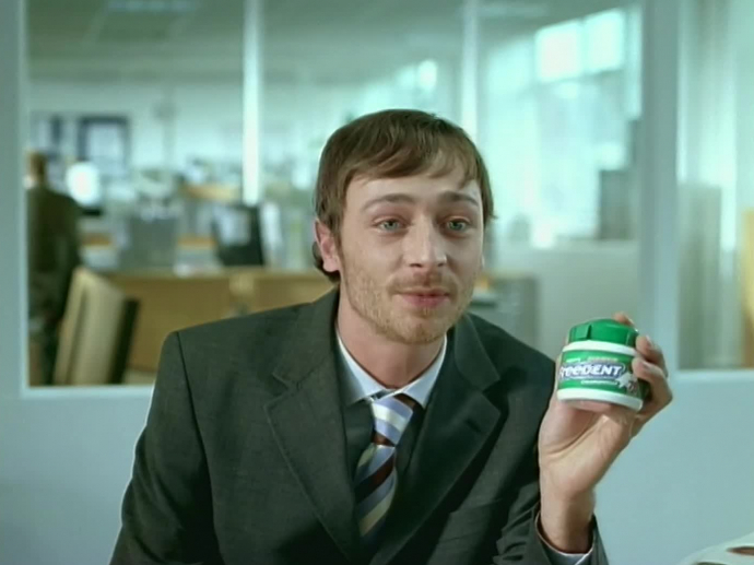 Freedent box : Bureau | INA