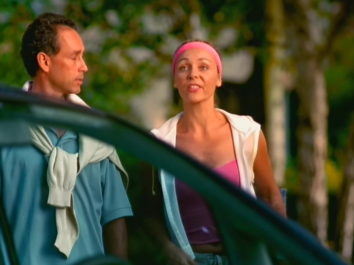 Opel institutionnel : Carline fléxibilité voisins version 16 secondes | INA