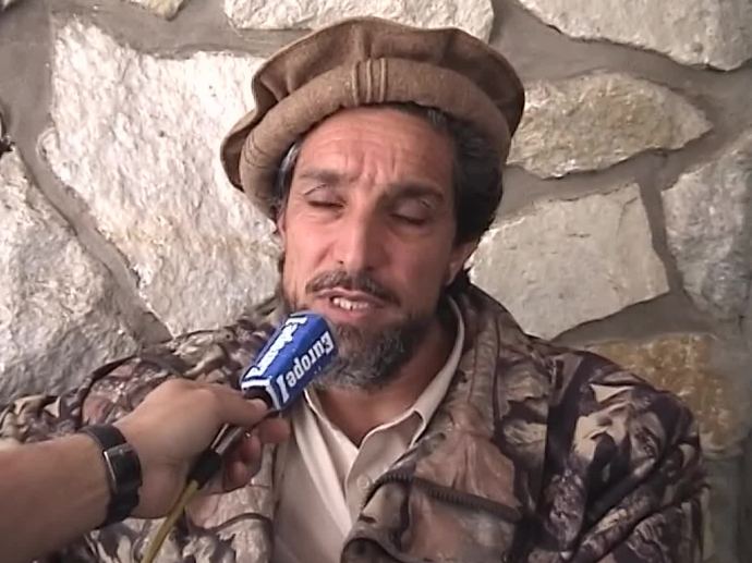 Massoud répond à Europe 1 sur la guerre contre les taliban | INA