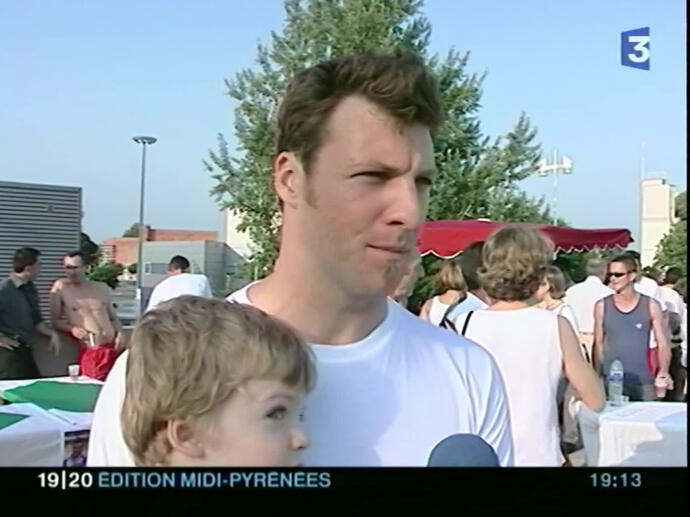 Jubilé natation pour le départ de Xavier Marchand | INA