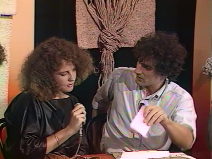 Plateau Philippe Bachmann et Valérie Mairesse | INA