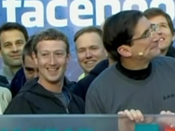 Facebook : fin de règne pour le «trombinoscope virtuel» ? | INA