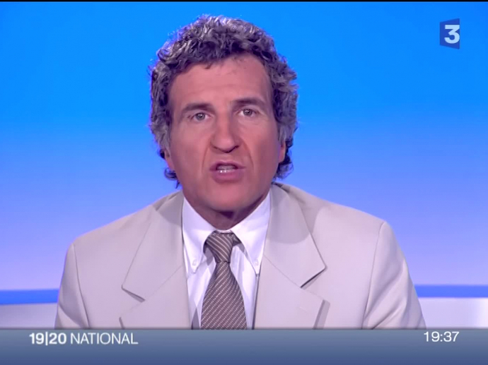 Plateau papier : Gérard Leclerc | INA