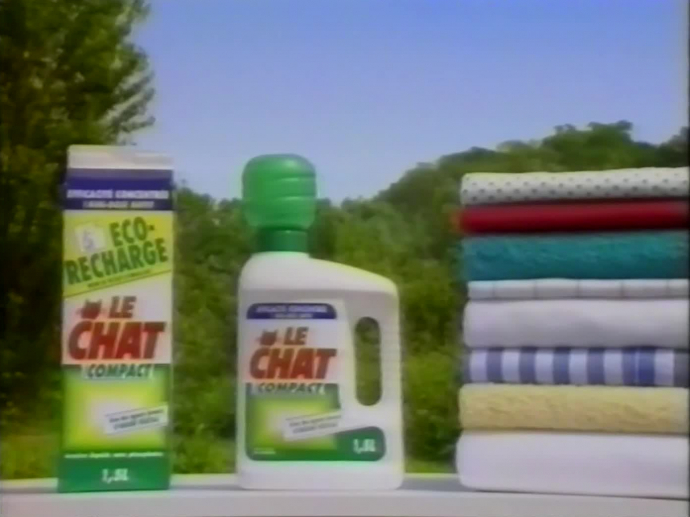 LE CHAT COMPACT / HENKEL FRANCE : LESSIVE MACHINE GAMME LIQUIDE FLACON ...