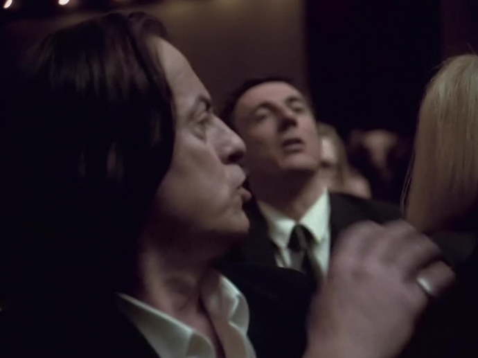 Novacy : Boules bleues version 43 secondes | INA