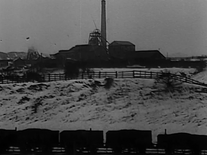 Journal Les Actualités Françaises : émission du 27 février 1947 | INA