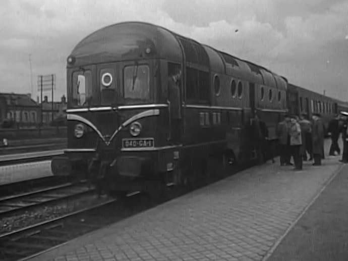 Nouvelle locomotive turbo diesel de la sncf | INA