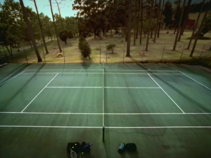 Maaf assurances : Teaser tennis | INA