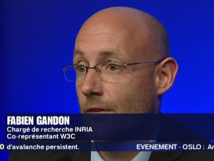 Conférence mondiale Web 2012 : portrait de Tim Berners Lee inventeur du ...