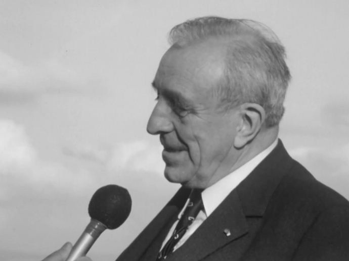 Le prix Nobel de physique Louis Neel | INA