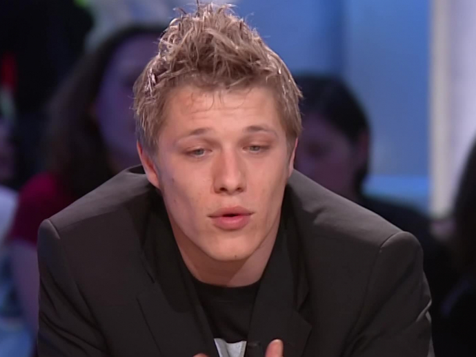 Jean Edouard LIPA à propos du Loft et de Loana | INA