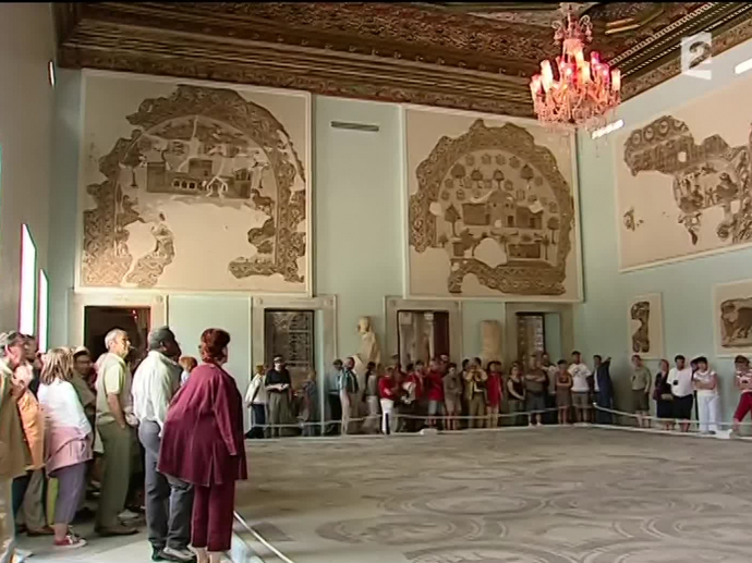 Le musée du Bardo à Tunis | INA