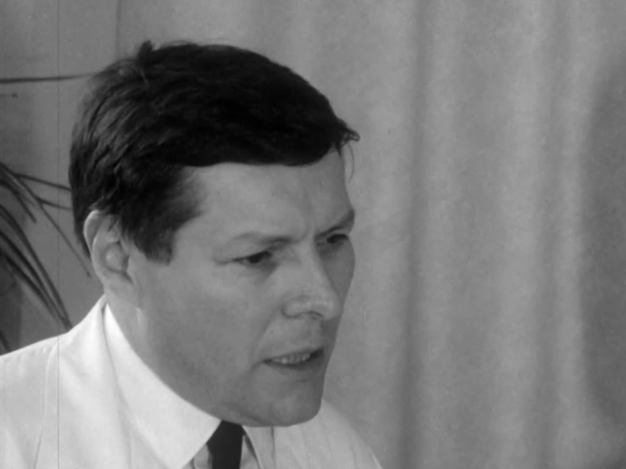 Christian Cabrol à propos de la première greffe du coeur en Europe | INA