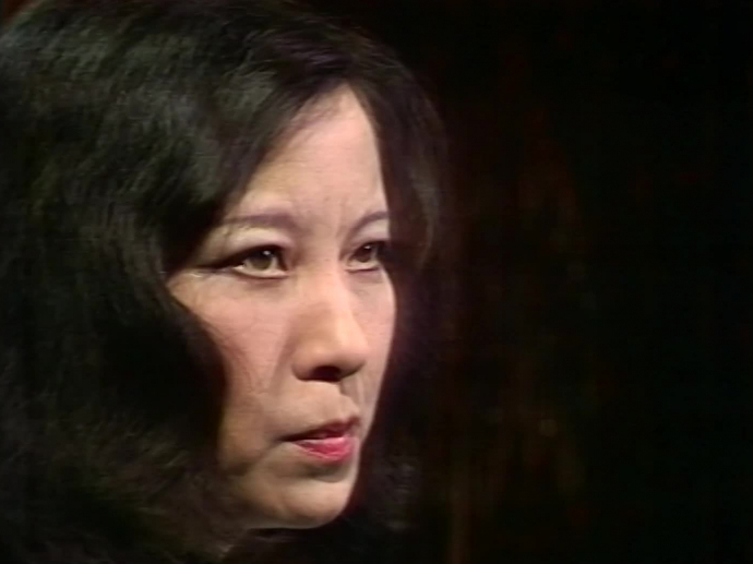 Chow Ching Lie à propos du livre "Le Palanquin des larmes" | INA