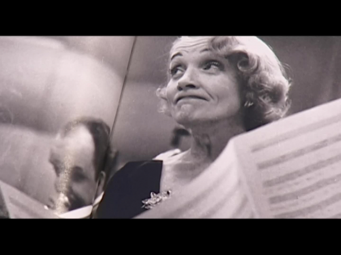 Eve Arnold : Ciné roman | INA