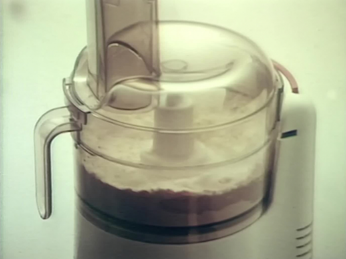 SEB ROBOT Minute : Les 2 robots | INA