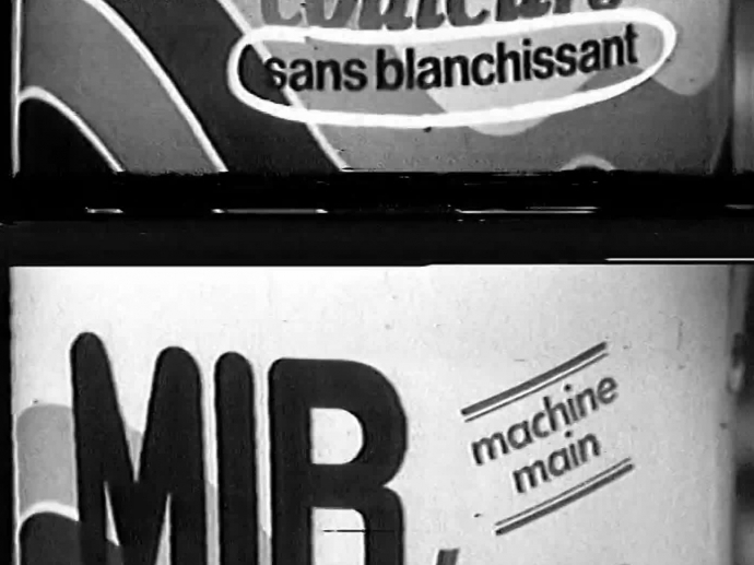 Mir Couleurs : Lessive : chemise et cravatte | INA