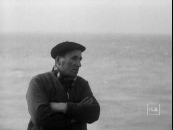 Une visite dans les archives régionales de Normandie | INA