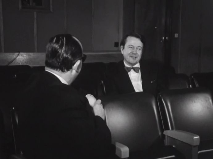 Louis Daquin et les acteurs du film à propos de "Le voyageur de la ...