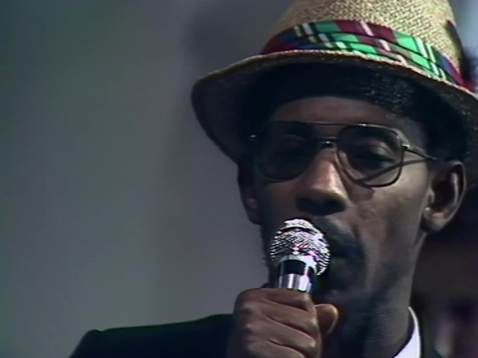Linton Kwesi Johnson "Di eagle an di bear" | INA