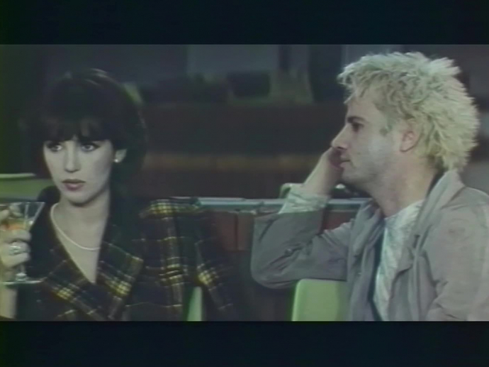 Sortie de "Subway" de Luc Besson | INA