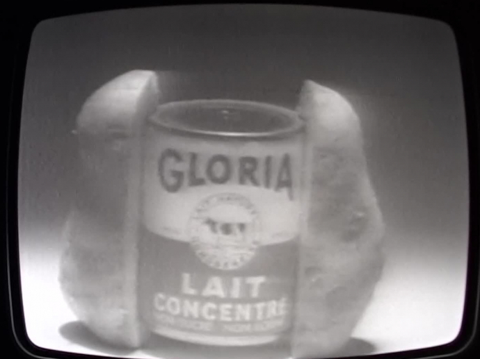 GLORIA : lait concentré en boîtes | INA