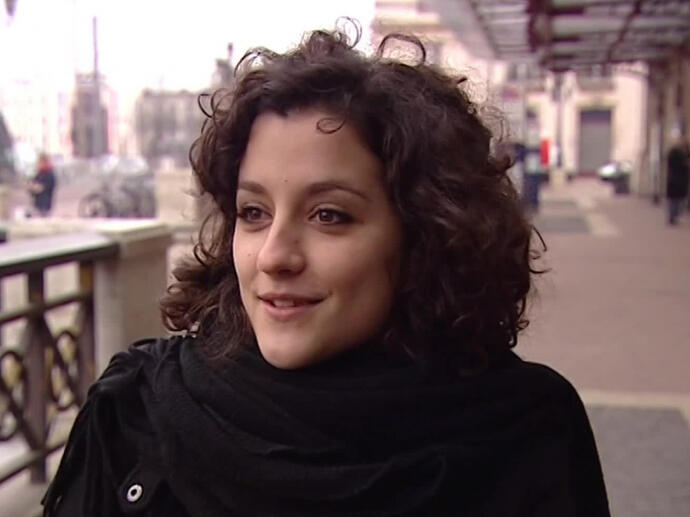 Premier jour sans cigarettes à la gare de Bordeaux Saint-Jean | INA